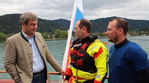 Gmund Tag der DLRG Wasserrettung auf Tegernsee Söder dankt