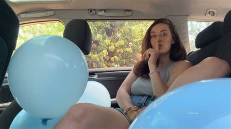 Popping Pranks In The Car Scaring The Neighbor With Sharp Nails