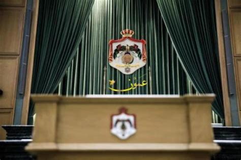 فلسطين النيابية تطالب باستدعاء السفير الإسرائيلي وتدين اقتحام الأقصى