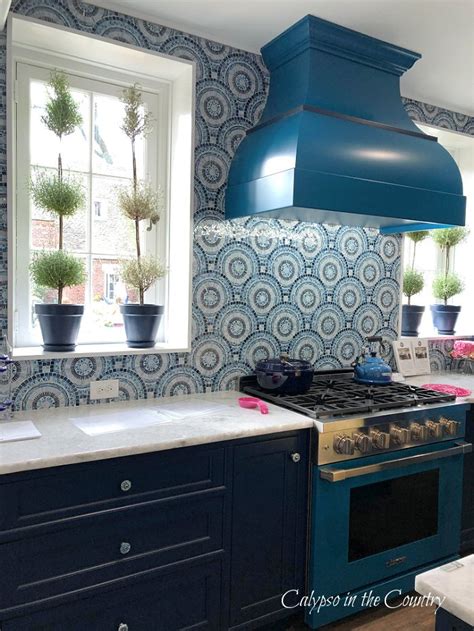 Easy Kitchen Window Sill Decorating Ideas For Every Season Calypso In