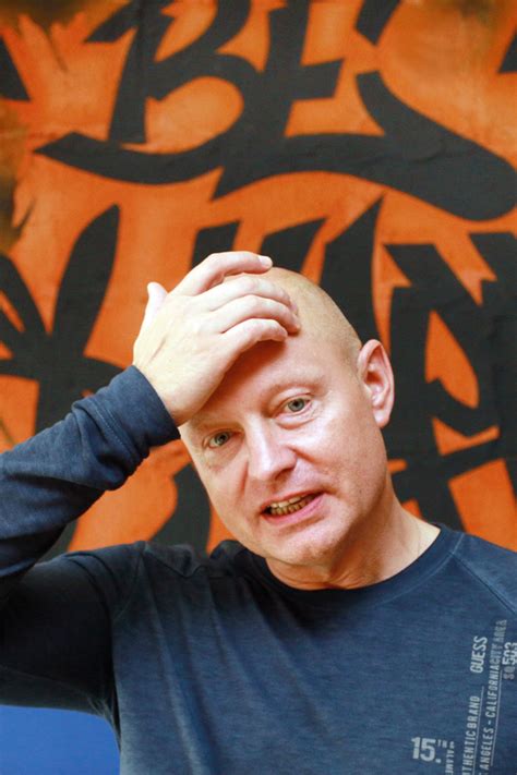 Latviešu Aktieris Ģirts Ķesteris Atklāti Par Pārdzīvoto Krīzi Pašapziņa Bija Zem Nulles Daudz