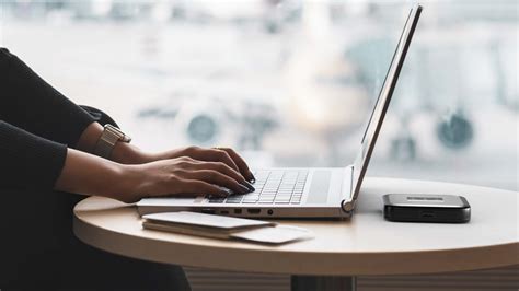 Netgear Nighthawk M6 Mobile Hotspot Review Toms Guide