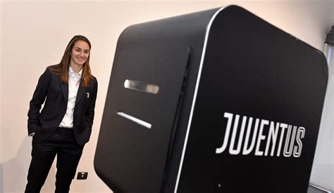 Gallery Martina Lenzini Allo Juventus Museum Juventus