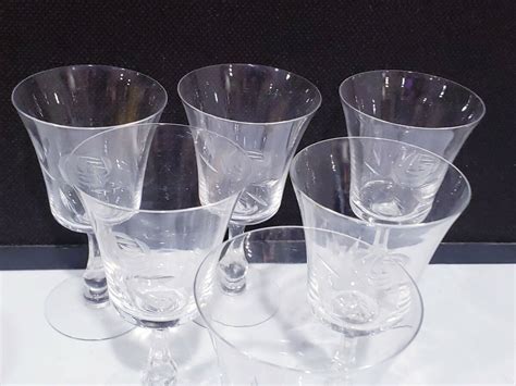 Vintage1950s Glassware Pattern Identification