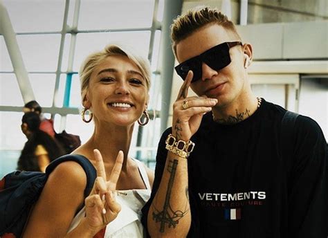 Nastya Ivleeva Mărturisește Cum Se Manifestă La Ea și La Familia Ei