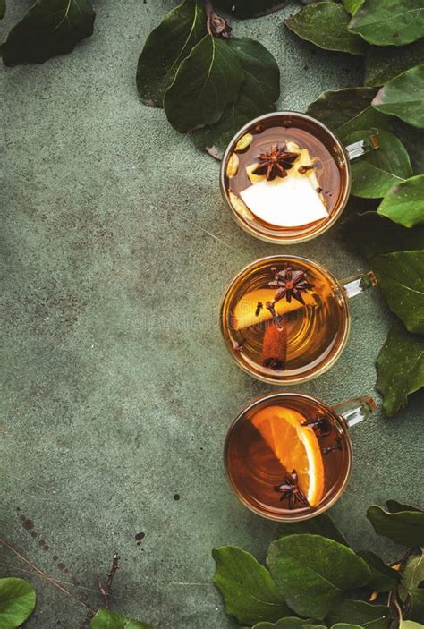 Mulled Cider Glass Cups Apple Pear And Orange Flavored Hot Cider With