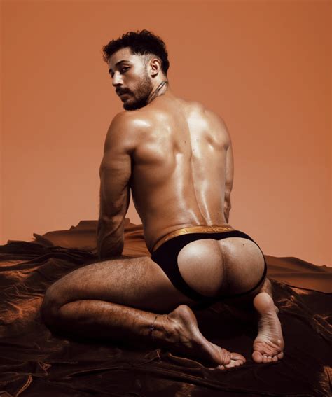 Model Of The Day Markin Wolf Daily Squirt