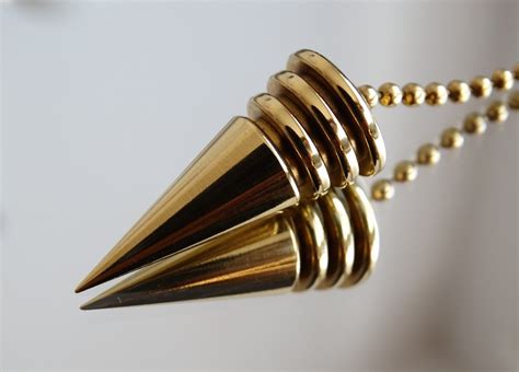 Comment Utiliser Un Pendule Divinatoire