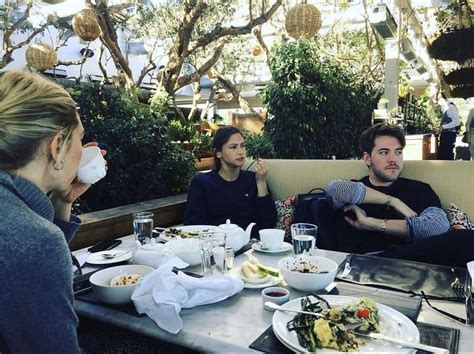 pin de deni s em vanessa k