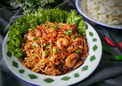 Resep Mie Goreng Udang Pedas Oleh Dyah Ida Mundisari Cookpad