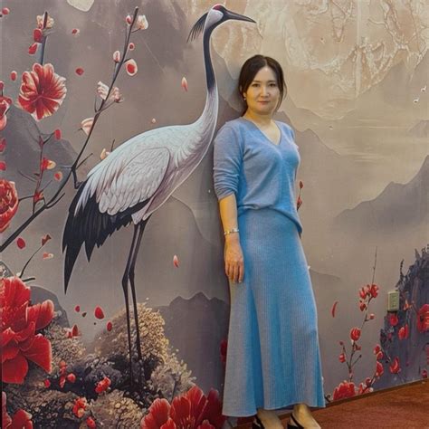 Тенториум Өсгийд яагаад яс ургадаг вэ Өглөө босоод эхний алхмаа хийхэд өсгийд чинь “шархирсан