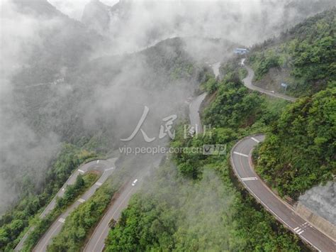 湖北恩施：“四好农村路”连通振兴路 人民图片网
