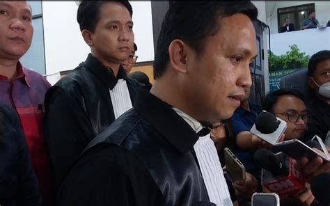 Ronny Talapessy Beberkan Fakta Seputar Peluru Di Senjata Bharada E