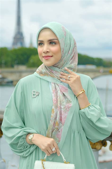 Emily In Paris X Buttonscarves The Parisian Series