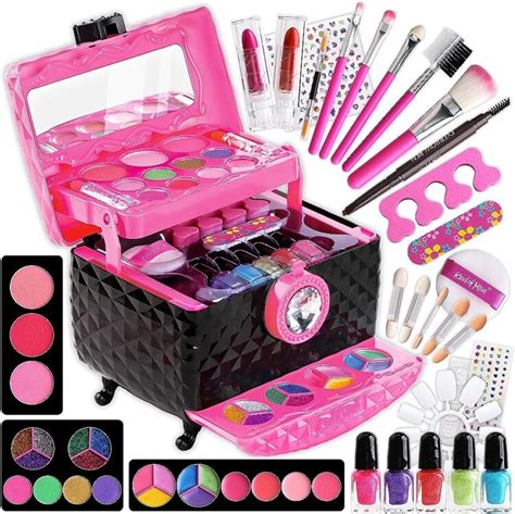 Amys Makeup Box Feet