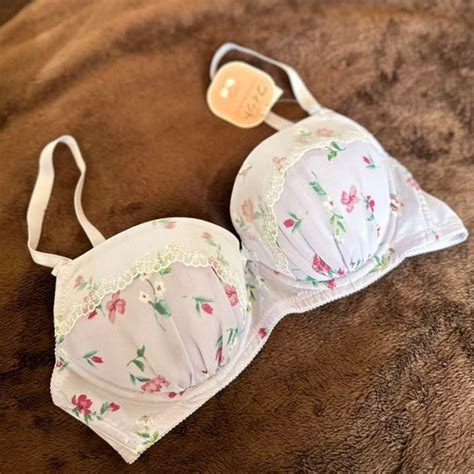 【未使用】純朴 可愛い女の子にぴったり♪パープル＆ピンクのお花プリントブラジャー（チューリップ） E65 ロリ 匿名配送の落札情報詳細