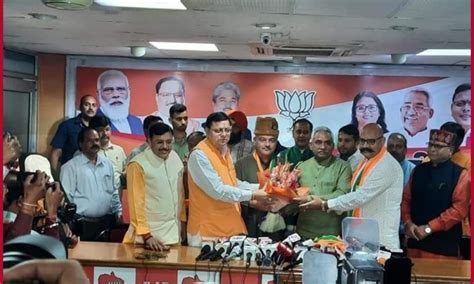 Aap Cm Face In Uttarakhand Ajay Kothiyal Joins Bjp