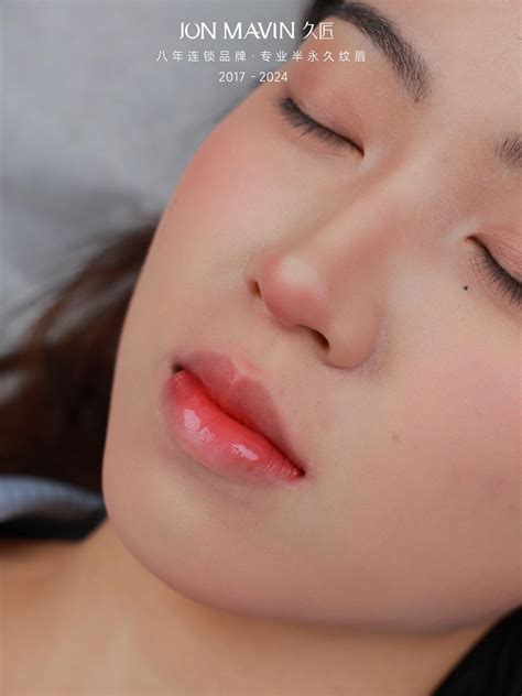 「久匠」粉粉嫩嫩的妈生唇真的很适合淡颜姐妹，温柔还显气质~ 知乎