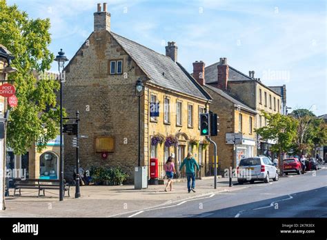 Market Street Crewkerne Town Centre Somerset Uk England United K Hi Res