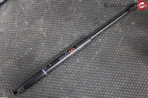 Toyota Yaris vitz Siłownik klapy bagażnika Yaris vitz Autoparts24