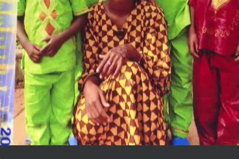 Côte Divoire Un Père Bat à Mort Sa Fille De 23 Ans Pour Avoir