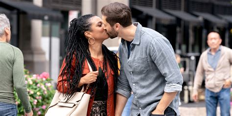 New Amsterdam 9 Ways Max And Helen Are Relationship Goals