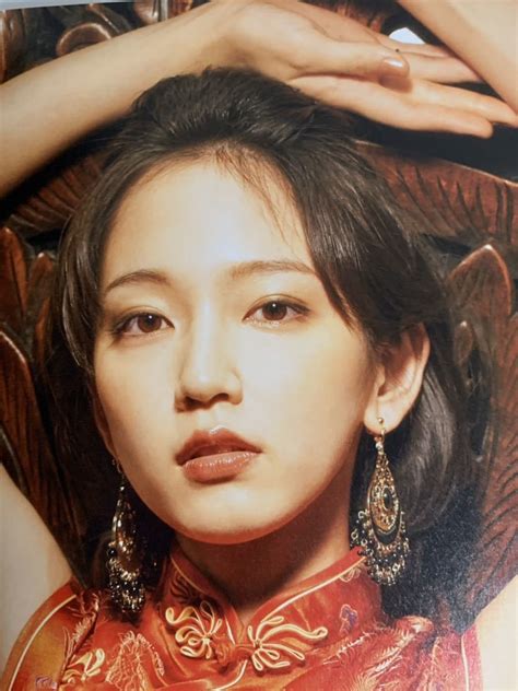 吉岡里帆 写真集 13notes コンセプトフォトブックや行｜売買されたオークション情報、yahooの商品情報をアーカイブ公開