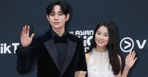 포토 김영대 김혜윤 키 차이도 설렘