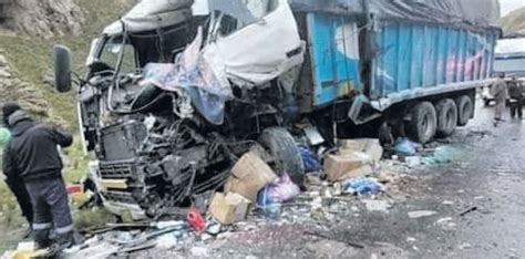 Dos Muertos Y Dos Heridos Deja Choque De Bus Interprovincial Y Camión