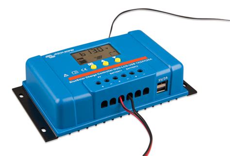 BlueSolar PWM Charge Controller DUO LCD USB Victron Energy