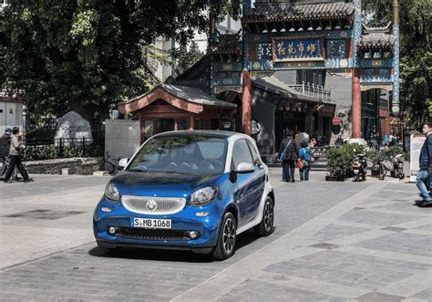 收藏！開車省油8大招 一年能省好多錢！ 每日頭條
