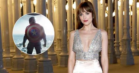 When Dakota Johnson Flaunted Her Hips Curves In Tight Leggings Giving