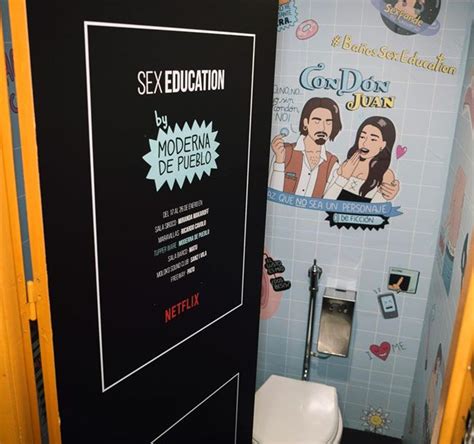Sexo En Baños Públicos Un Proyecto Artístico Erótico Y Educativo Woman