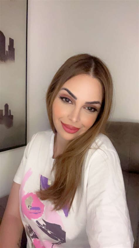 Hi 👋