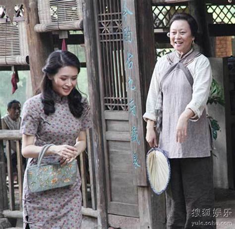 《雾都》卫视开播 黄爱玲挑战虐心角色 搜狐娱乐