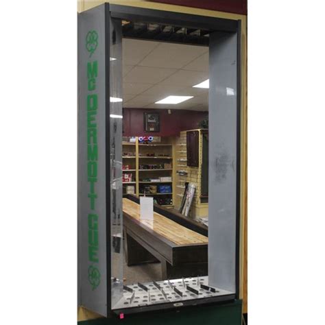 Mc Dermott Cue Mirrored Wall Mounted 24 Slot Cue Display Showroom Fixture