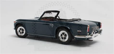 Triumph Tr5 Pi 1967 Blue 118 By Cult Scale Models