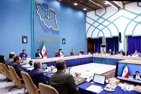 وزیر ارتباطات مامور رفع موانع کسب‌و‌کارهای دیجیتال شد پیوست