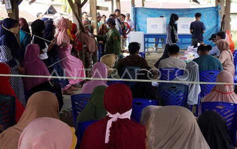Pilkades Serentak Di Mamuju Antara Foto