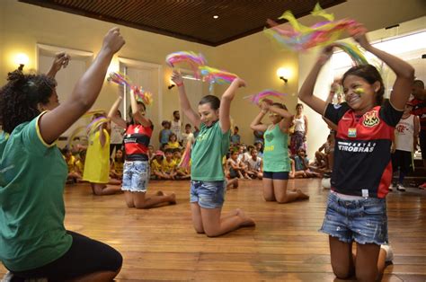 Sesc de Nova Iguaçu abre inscrições para colônia de férias de 2022 MH