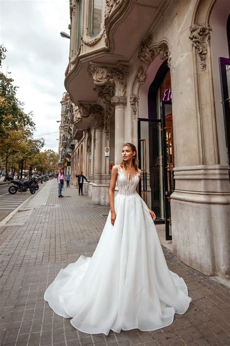 Clariss - VERSAL Wedding Gallery