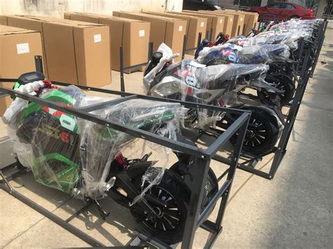 Small Chinese Z6 Electric Motorcycle Fast Electric Motorcycle Adults
