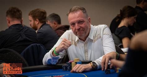 Kellner Leads Main Event After Day 1c The Festival