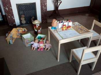 LA THÉRAPIE PAR LE JEU CHEZ L ENFANT Bénédicte Hugues