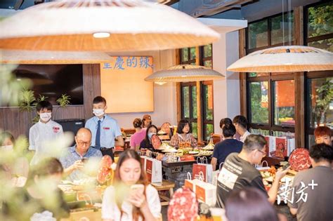 广州再添首店！“珮姐老火锅”打造天河餐饮新地标重庆门店品牌
