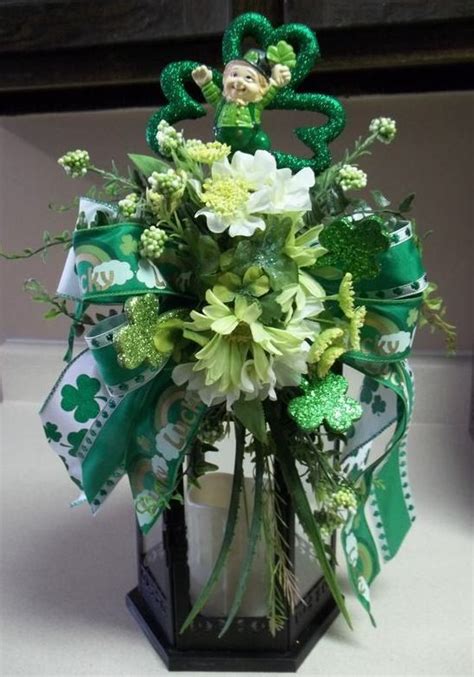 Lucky Leprechaun Decorative St Patricks Day Swag Bow
