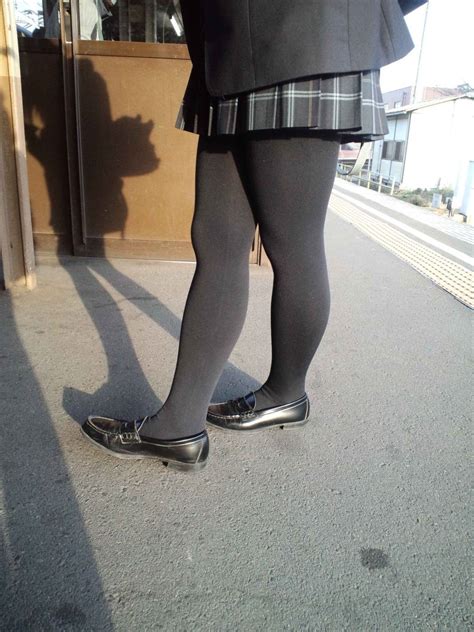 【画像】黒タイツ履いた女子高生ってみんな的にはどうなん？ Jkちゃんねる 女子高生画像サイト