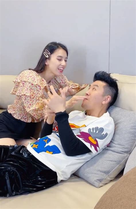 黄圣依 杨子（黄圣依向杨子撒娇求买包）可可情感网