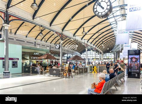 Interior Of Newcastle Railway Station Neville Street Newcastle Upon