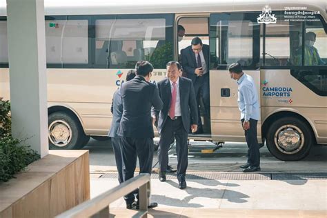 លោក ប្រាក់ សុខុន និងគណៈប្រតិភូ បានធ្វើមាតុភូមិនិវត្តន៍ដោយសុវត្ថិភាព